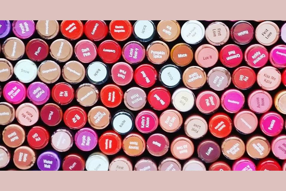 Ce culoare de ruj ti se potriveste?