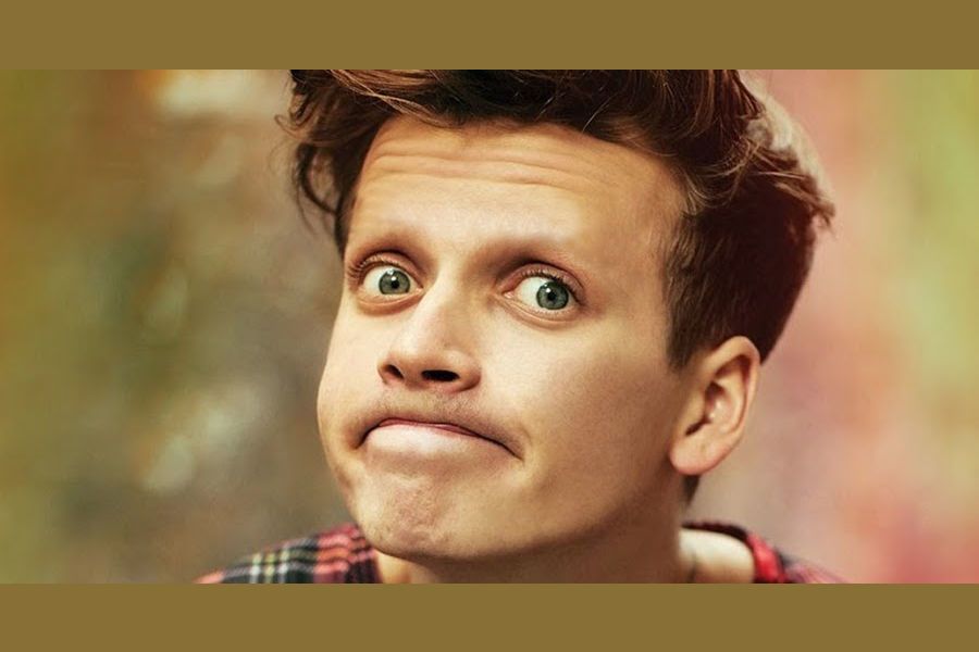 Here's What Your Favourite YouTubers Look Like Without Eyebrows