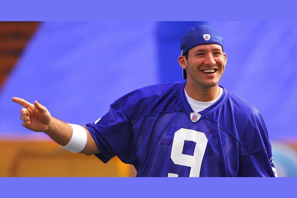 Should the Texans Trade for Tony Romo?