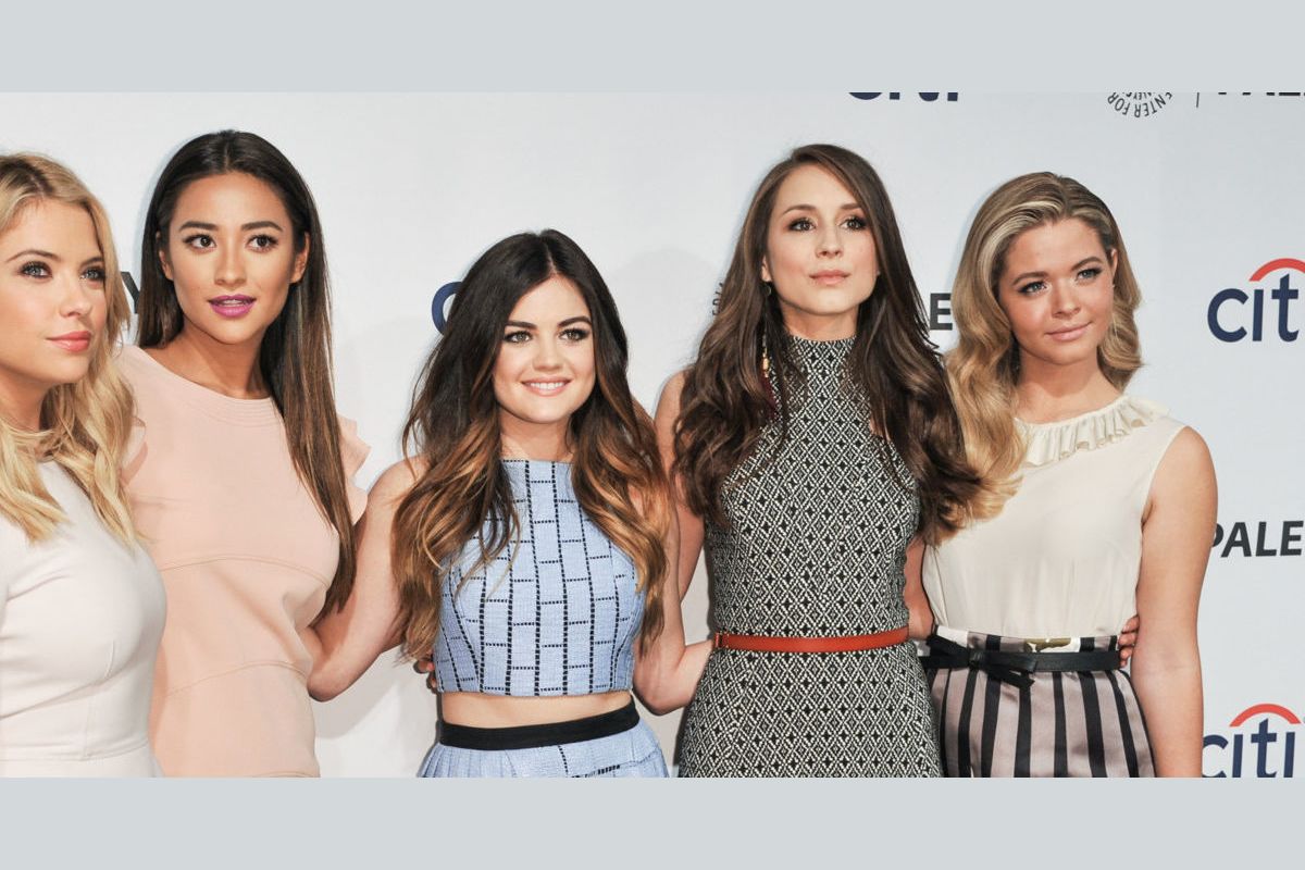 Are you a PLL superfan?