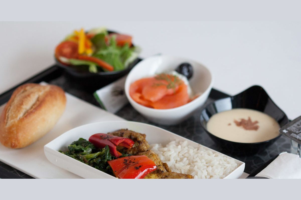 Can You Recognize These 10 Airlines by Their In-Flight Meals?
