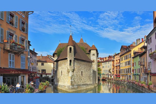 7 Venices Around The World: Can You Name Them?