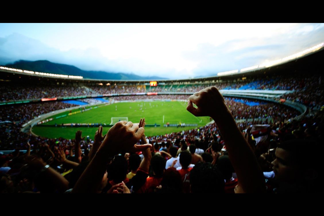 Que estádio clássico é esse?