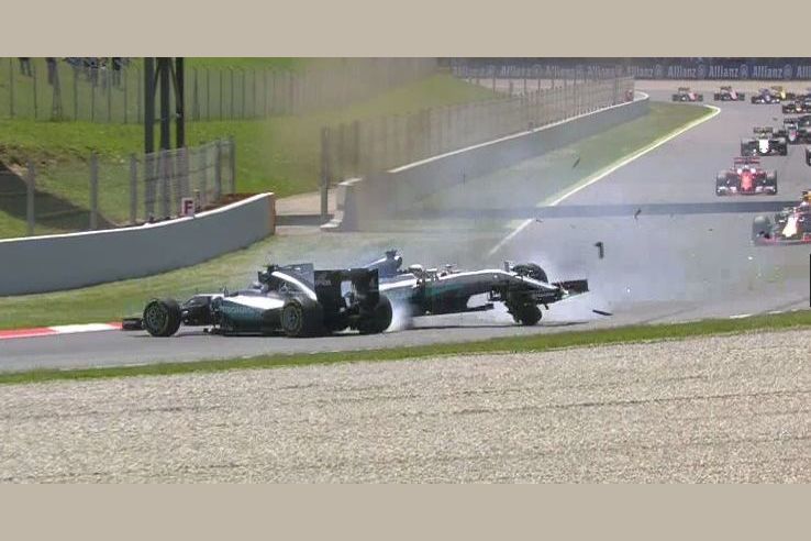 Who was to blame for the Mercedes crash?