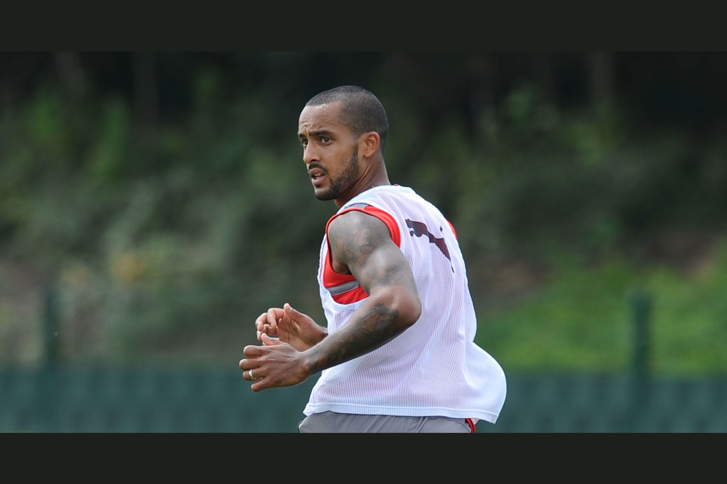 Where would you play Theo?