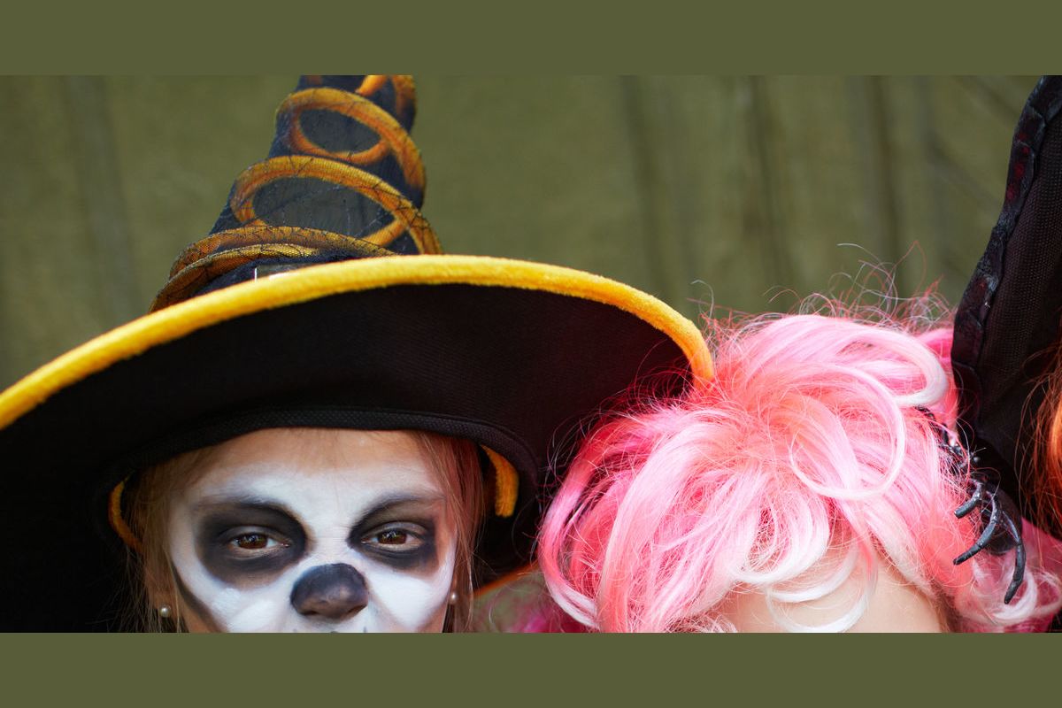 What Should You Dress As For Halloween what-should-you-dress-as-for-halloween
