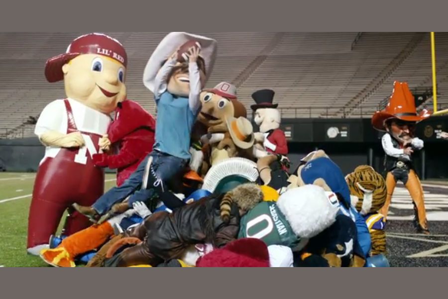 25 mascots in Brad Paisley's 'Country Nation' video