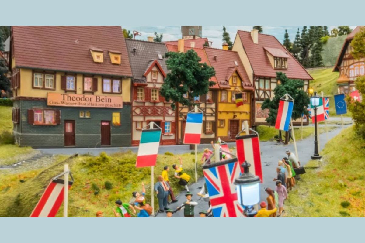 You Can Now Use Google Street View To Explore This Miniature Town And ...