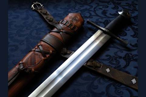 strongest medieval weapon