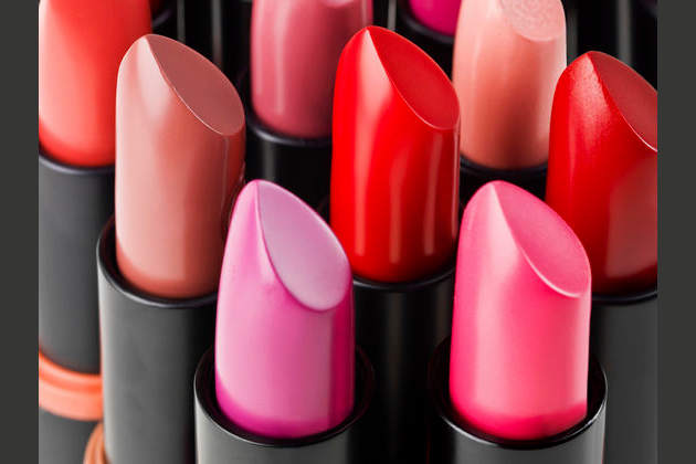 What Lipstick Shade Brings Out Your Daring Latina Personality?