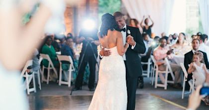 18 Wedding Dos and Don'ts For When You Say I Do