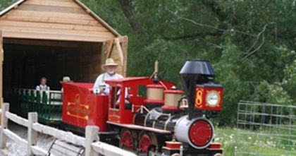 3 Amazing Replica Trains in the United States