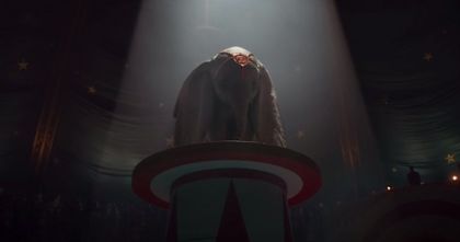 'Dumbo' vuelve a volar en este teaser tráiler