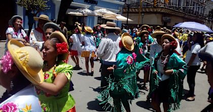 ¿Qué se necesita para celebrar Comadres?